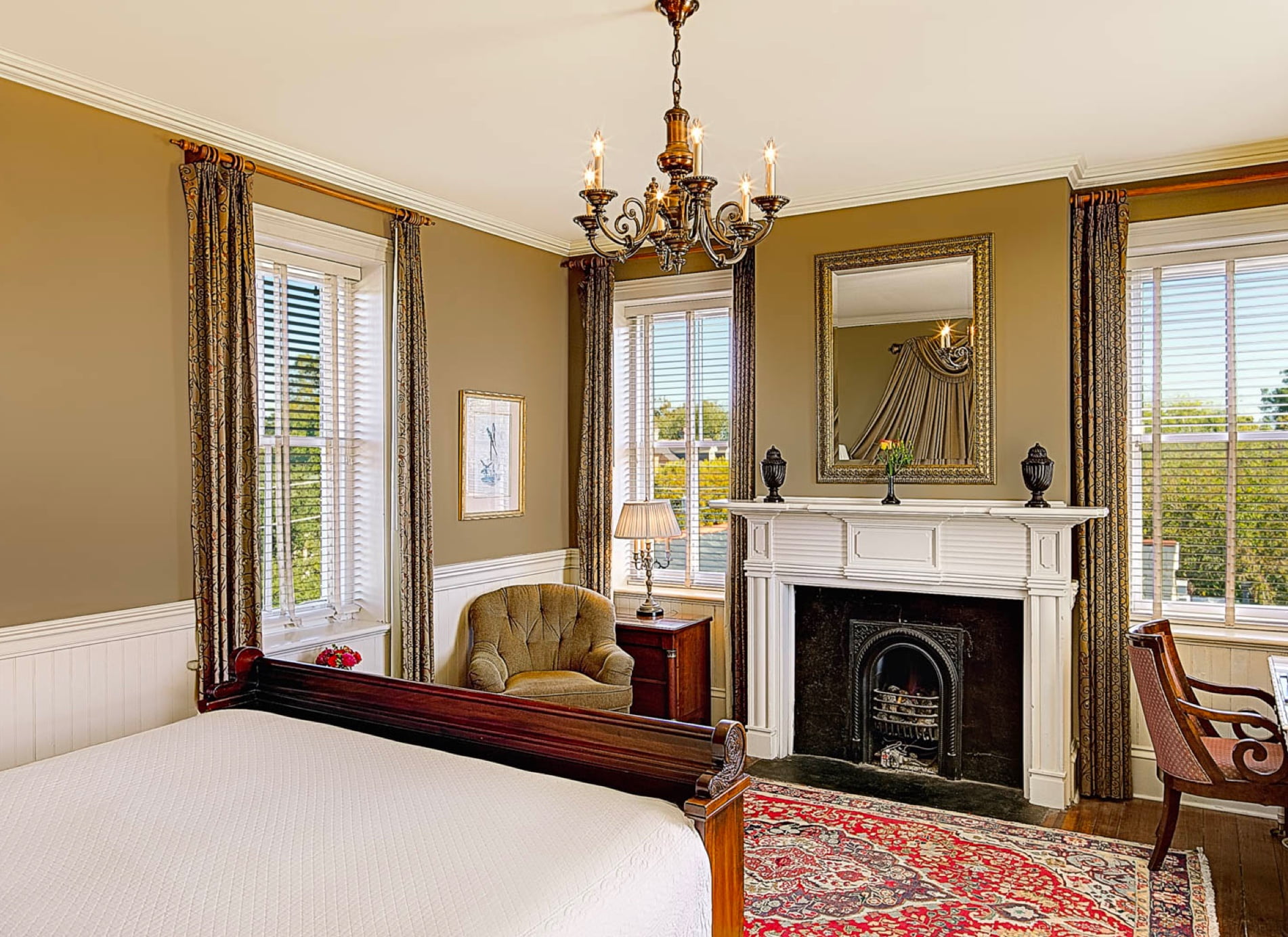 Hotel Rooms in Downtown Charleston SC | Wentworth Mansion